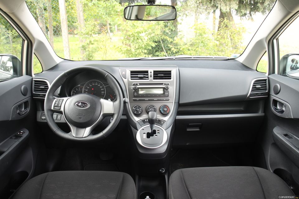 Photos Subaru Trezia