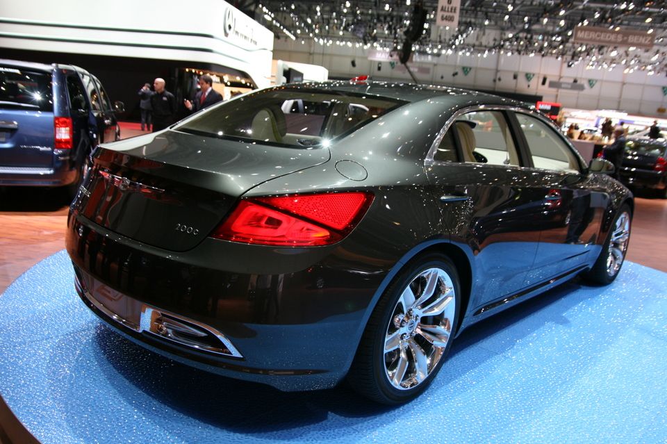 Photos Chrysler 200c Ev