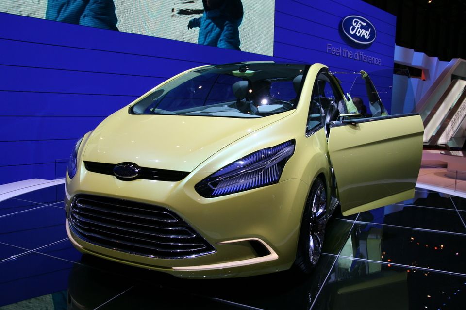 Photos Ford Iosis Max - Page 2