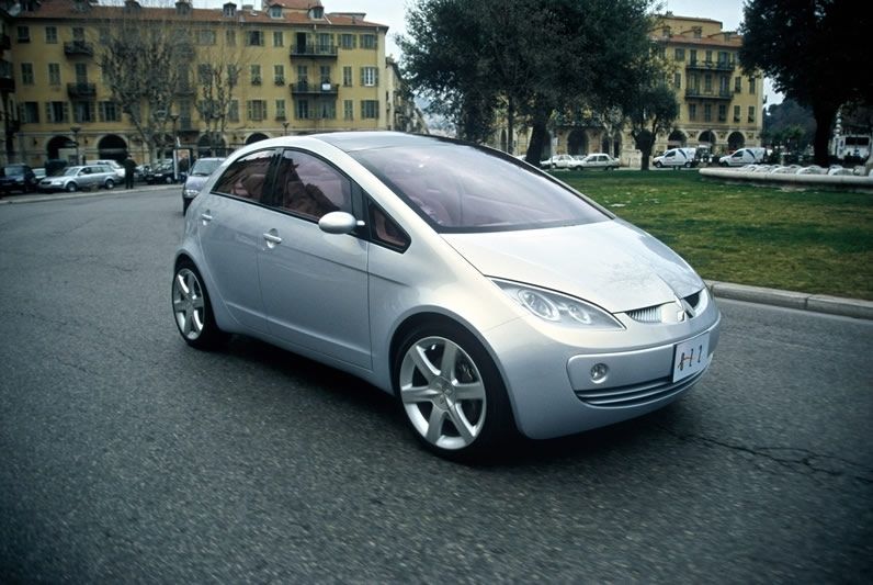 Photos Mitsubishi Cz2