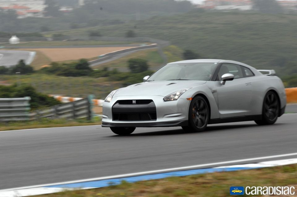 Photos Nissan Gt-r - Page 11
