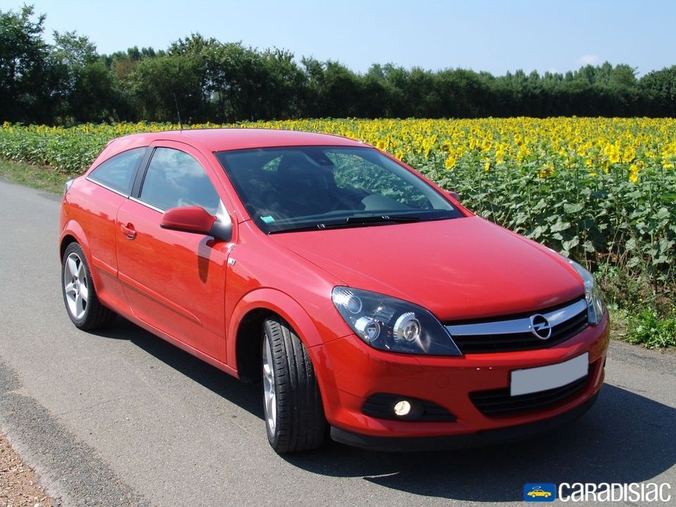 Photos Opel Astra 3 Gtc - Page 7