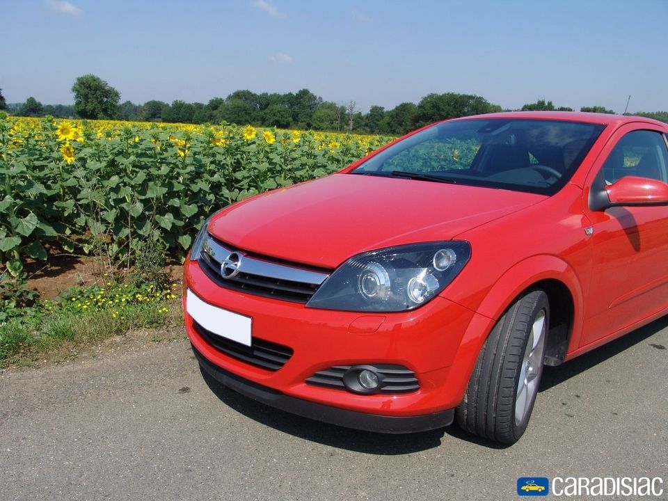 Photos Opel Astra 3 Gtc - Page 18