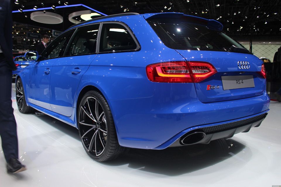 Photos Audi Rs4 (4e Generation) Avant - Page 2