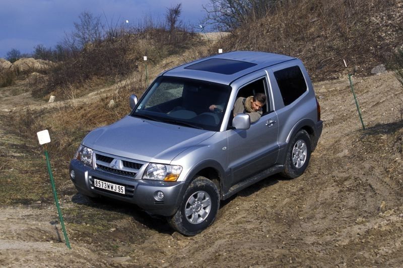 Photos Mitsubishi Pajero 3 - Page 4