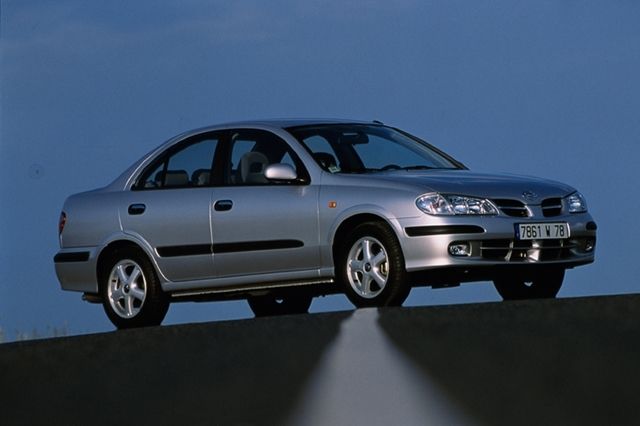 Photos Nissan Almera