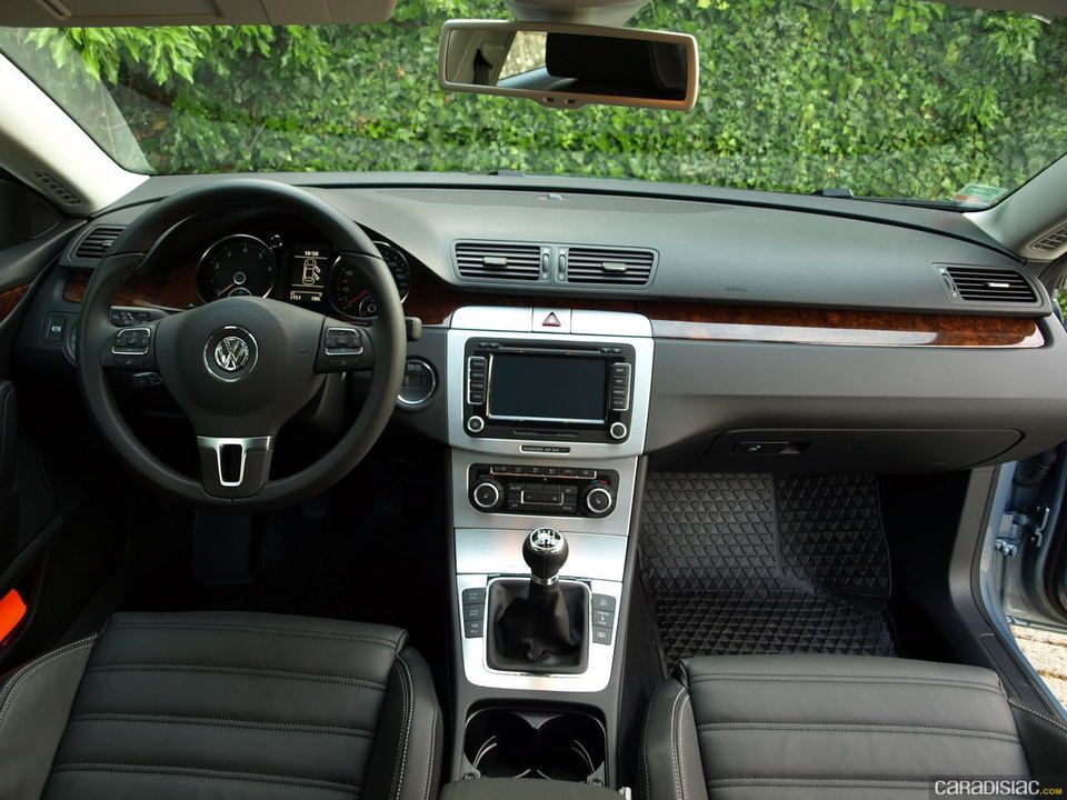 Photos Volkswagen Passat Cc